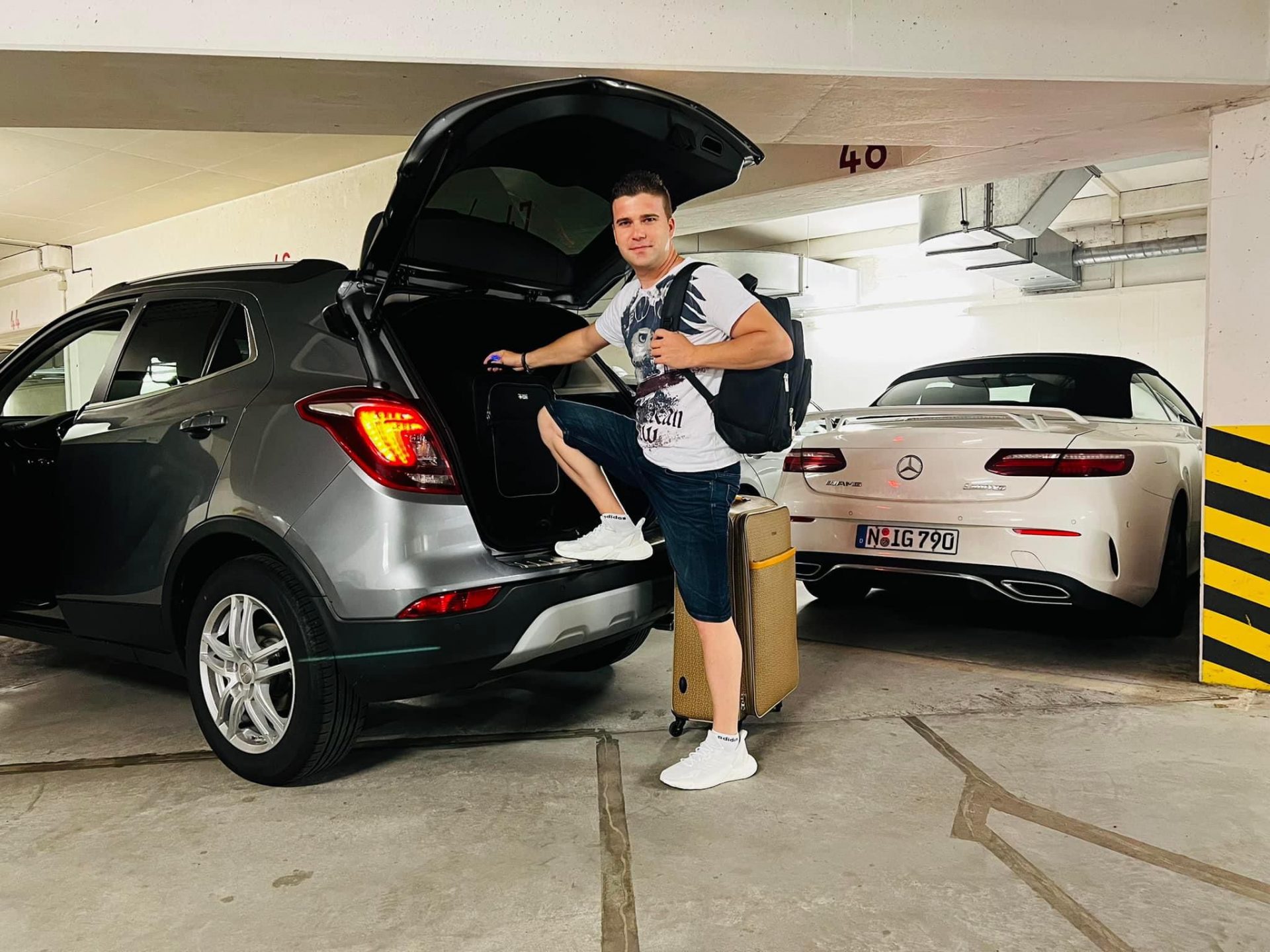 O provocare de mult așteptată – un tur al Europei de Est cu mașina ...