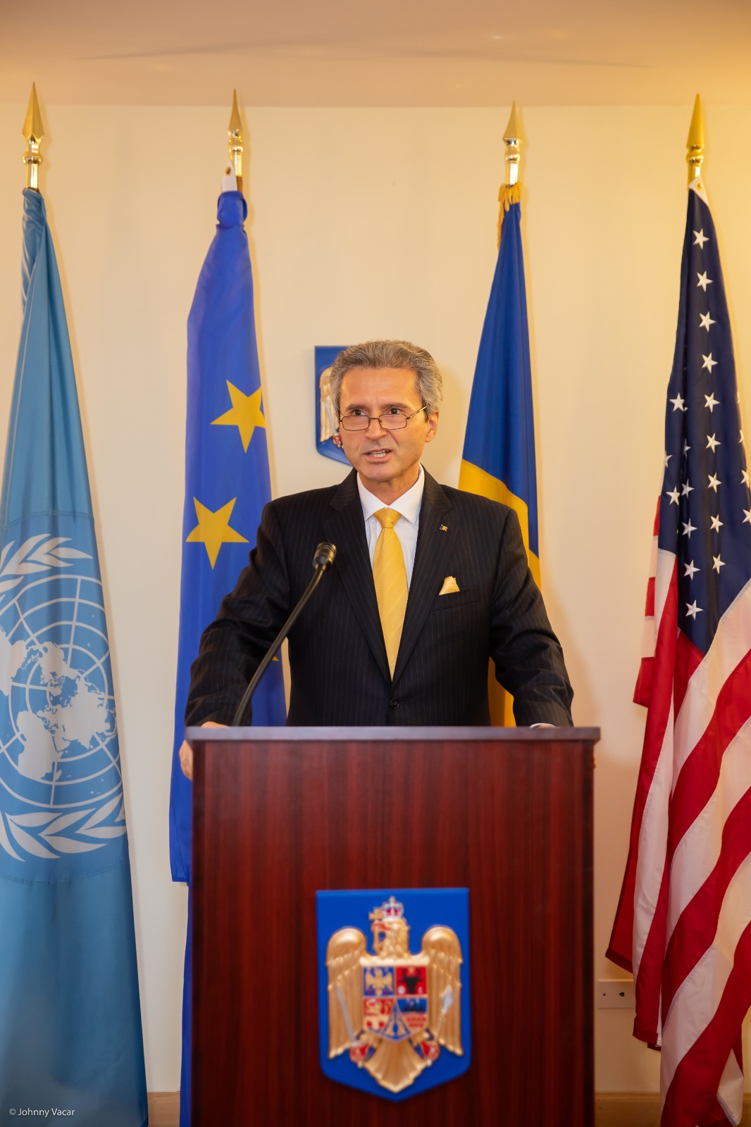 Pledoarie pentru apă - Asiiromani.eu