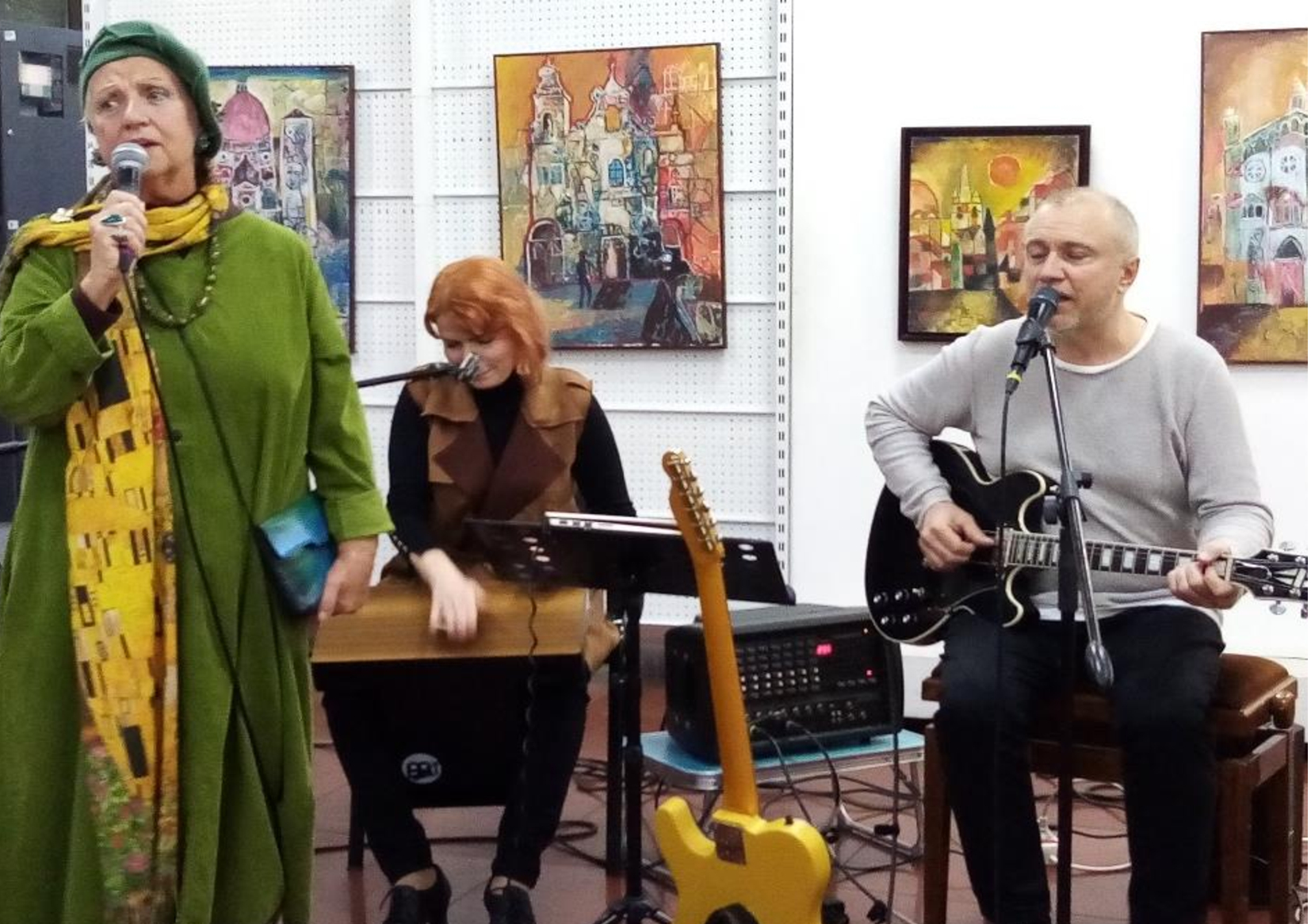 Vernisajul Angela Tomaselli la Galeria ARTEX : din Râmnicu Vâlcea ...