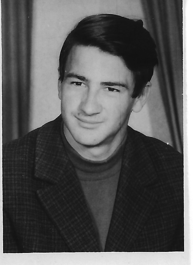 A murit regizorul Florin Fătulescu - Asiiromani.eu