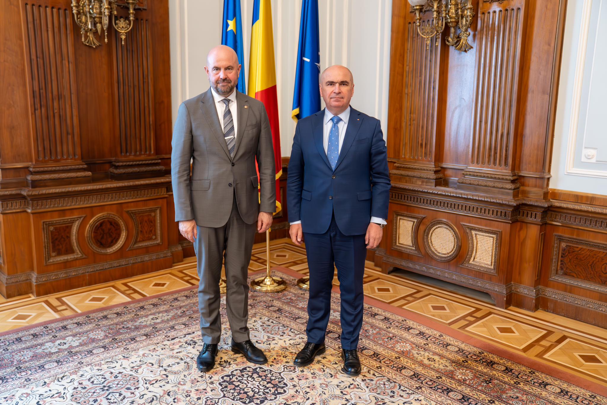 Întrevederea președintelui Senatului, Ilie Bolojan, cu viceprim-ministrul Republicii Moldova, pe ...